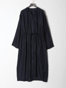 50代女性のファッションコーデおすすめ36選！おしゃれ＆細見えのコツも | GLADDプラス