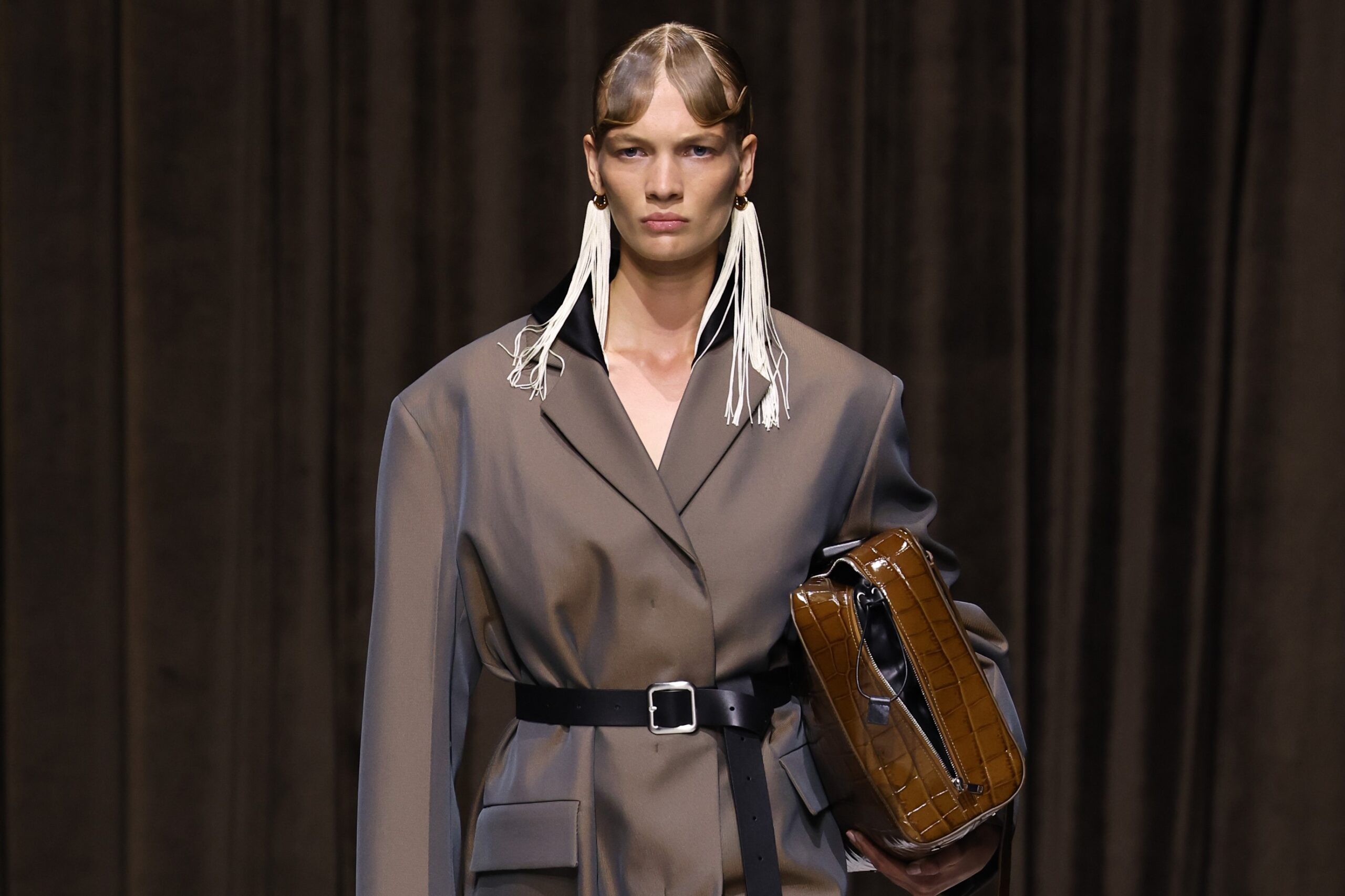 ミラノファッションウィーク 2025SSで予想！ 次なるトレンドは？ | GLADDプラス