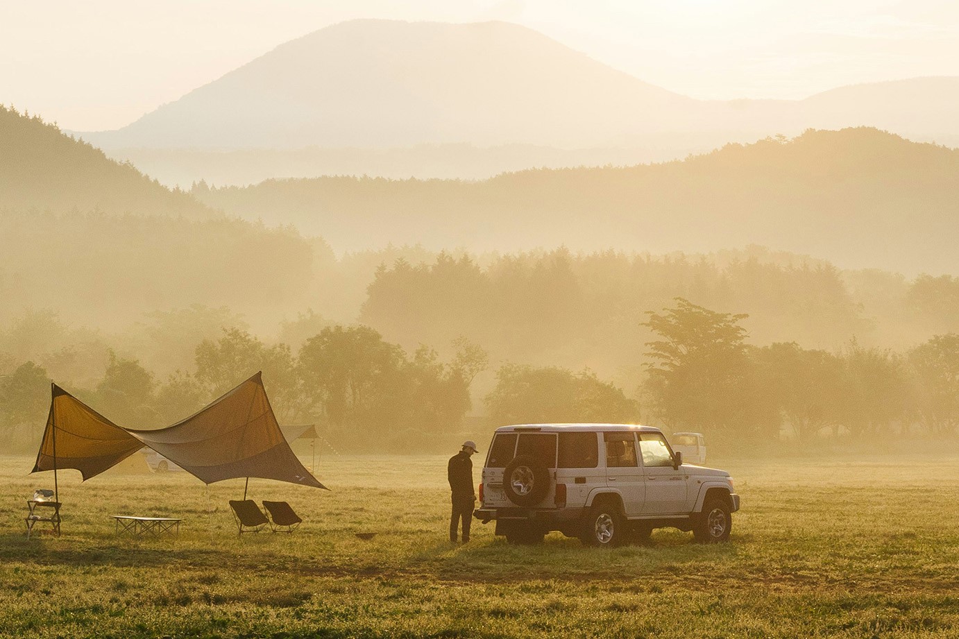 《ENJOY OUTDOOR》初心者も上級者も必見！今欲しい「アウトドア・グッズ」 | GLADDプラス