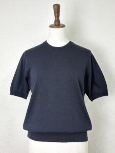 《GLADDで「上質」をお得に》大人の毎日に心地よい【SLOANE】のニットの秘密。 | GLADDプラス